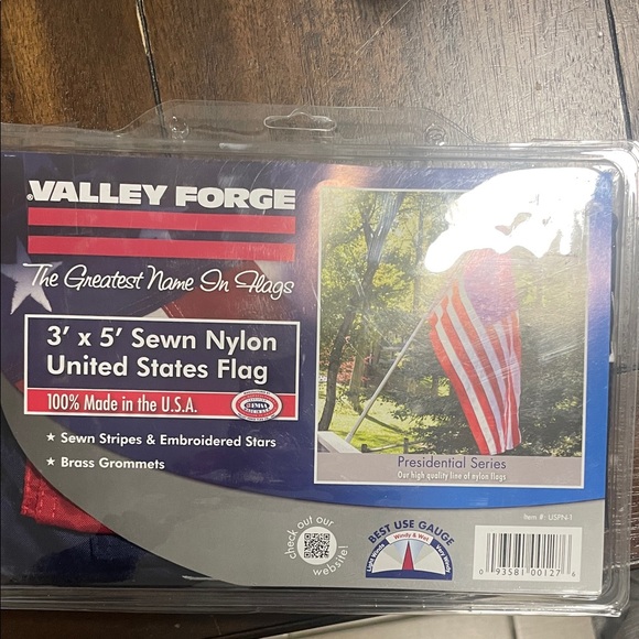valley forge | Other | Valley Forge 3x5 Sewn Nylon United States Flag ...